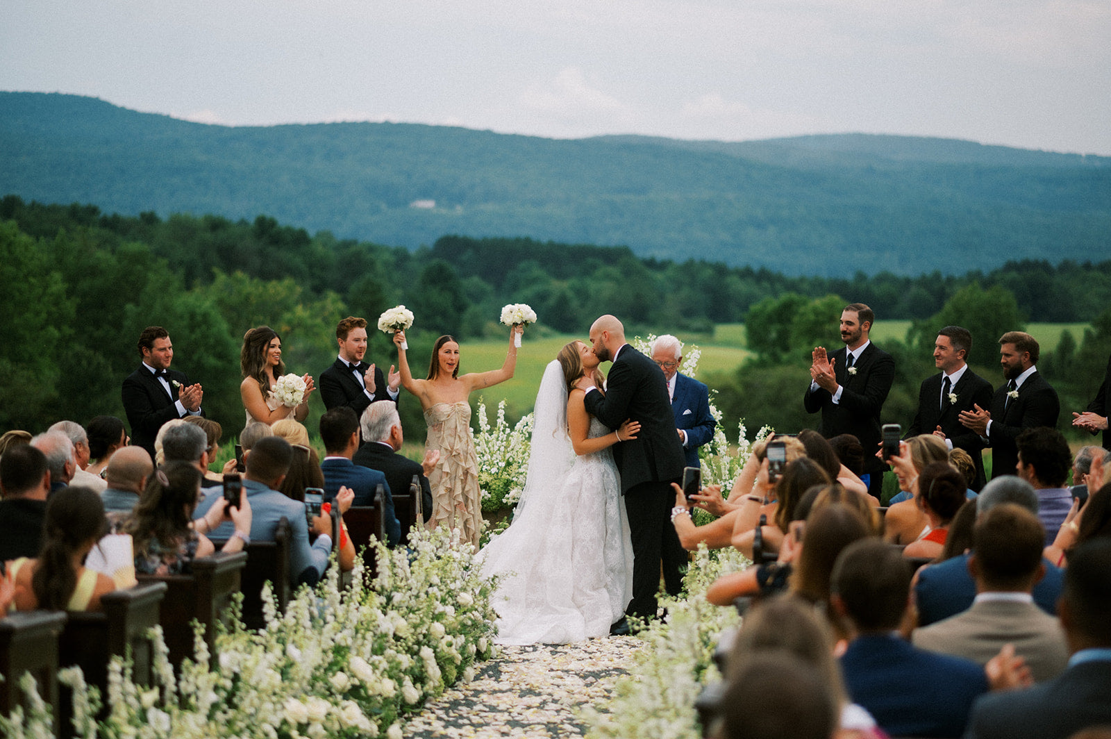 Mackenzie & Jake | Gilbertsville Farmouse - RFD